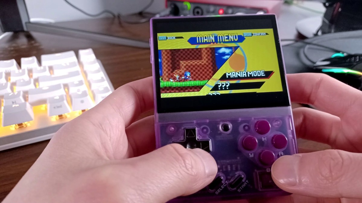 Sonic Mania on the Miyoo Mini Plus – Ducky Obrien